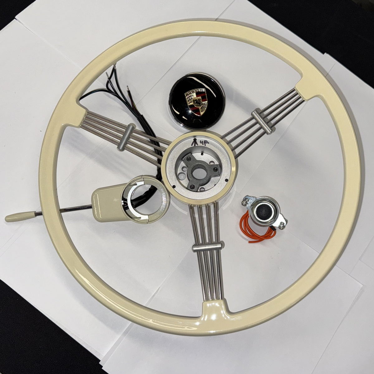 FE5 - Banjo Style Steering Wheel Kit – FIBERSTEEL