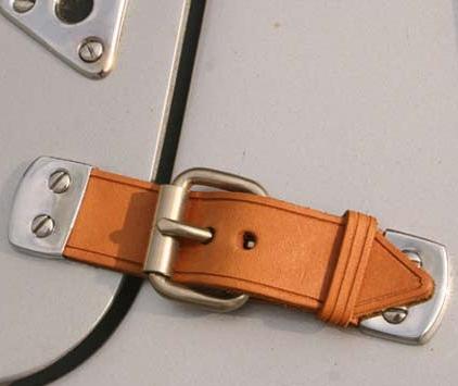 BE2/3 - 550 Spyder Front Hood Leather Straps Kit – FIBERSTEEL